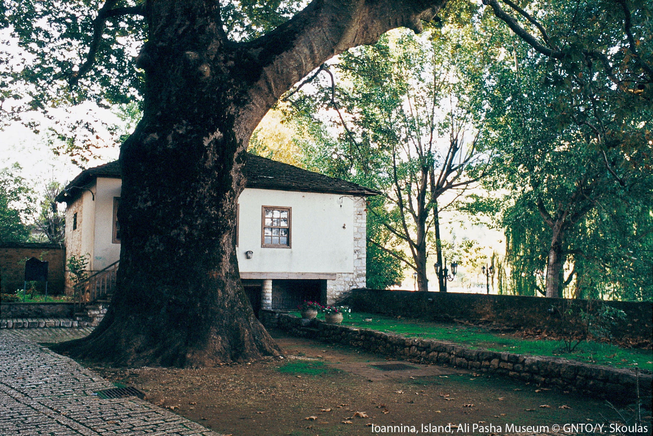 Island, Ali Pasha Museum - Hellenic Film Commission